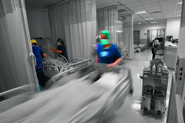 Queuing for Emergency Rooms｜Politics & Society｜2015-07-16｜CommonWealth ...