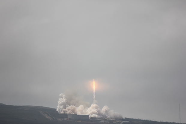 Taiwan Launches Its First Home-Grown Satellite｜Industry｜2017-09-01 ...