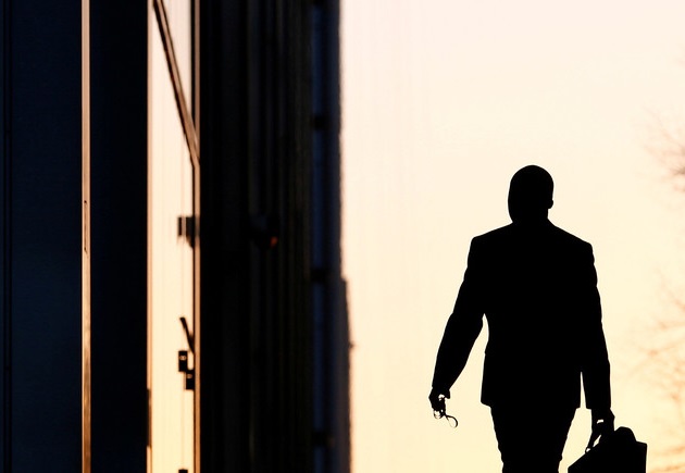 Why Being Too Intelligent Might Make You a Worse Leader?｜Industry｜2017 ...
